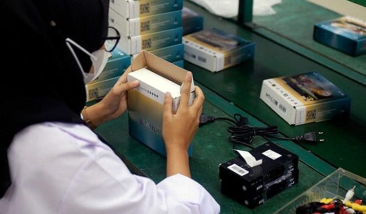 PT INTI (Persero) telah mencatatkan produksi perangkat Set Top Box INTI DVBT2 sebanyak 58.357 ...